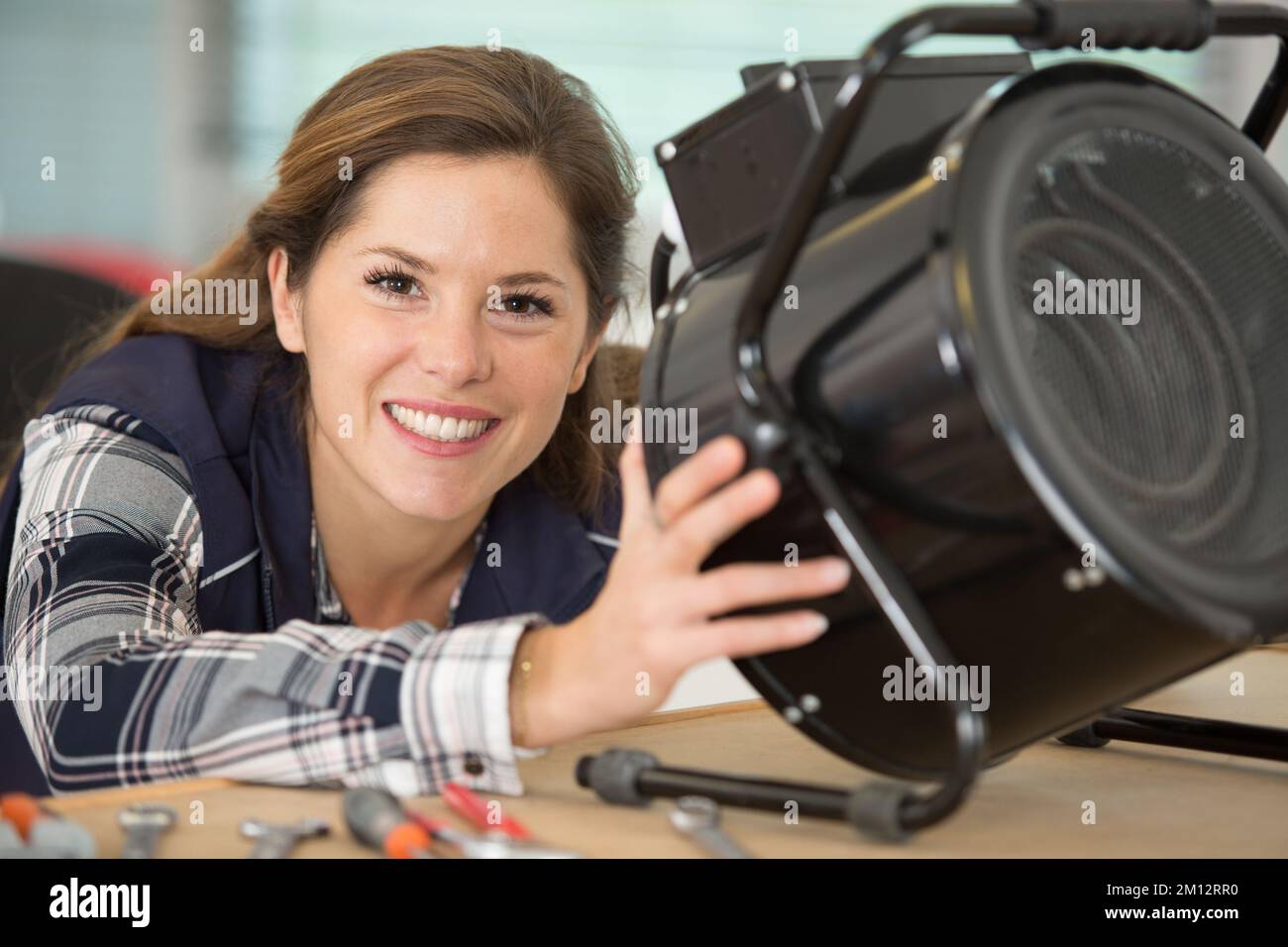 Electrician assessment hi-res stock photography and images - Alamy Electrician assessment hi-res stock photography and images - Alamy