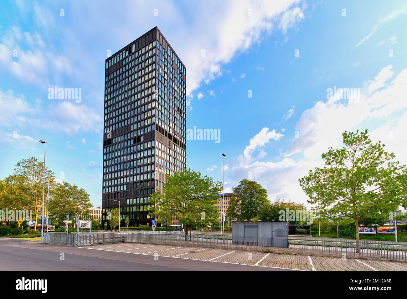Modern building switzerland hi-res stock photography and images - Alamy