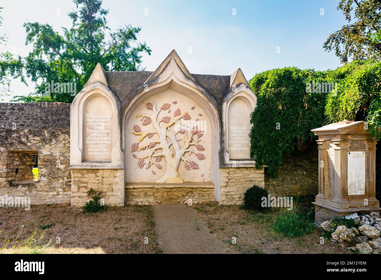 Burial place on the grounds of the castle church ingelheim hi-res stock ...