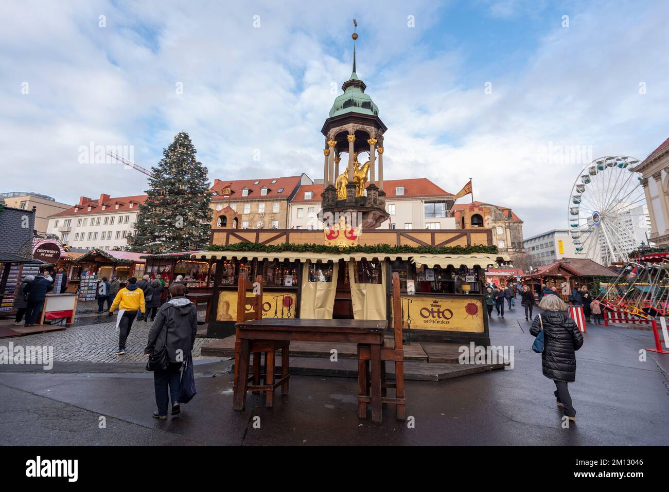 Christmas market, Magdeburg, Saxony-Anhalt, Germany Stock Photo - Alamy