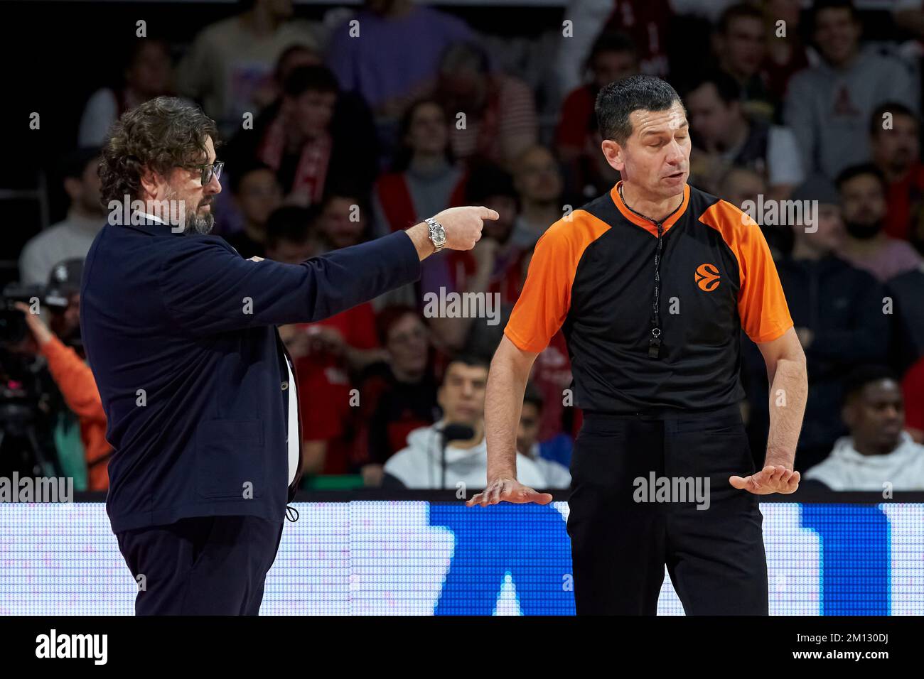 Jovcic milivoje fiba referee hi-res stock photography and images - Alamy