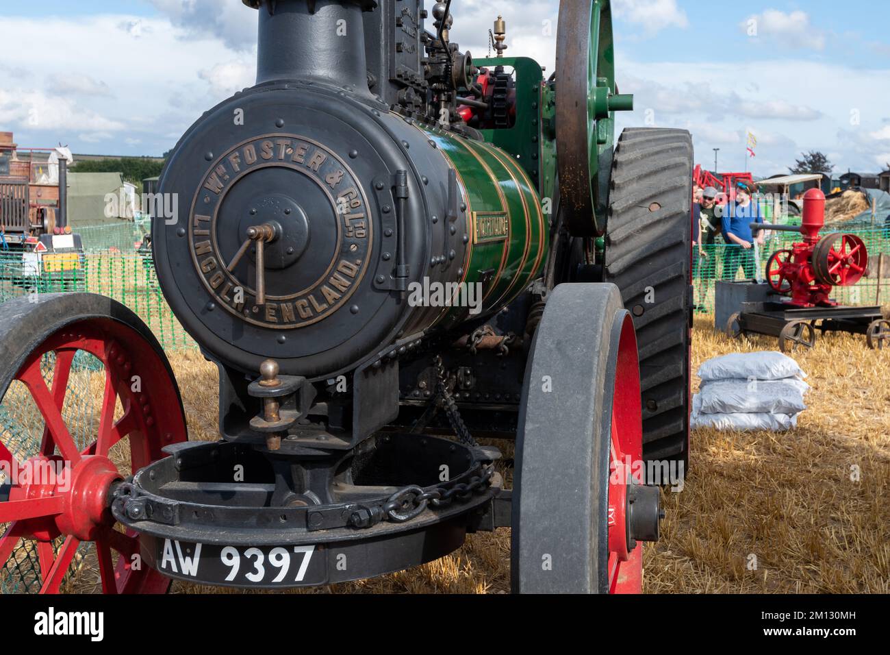 Traction engine 1910 hi-res stock photography and images - Alamy