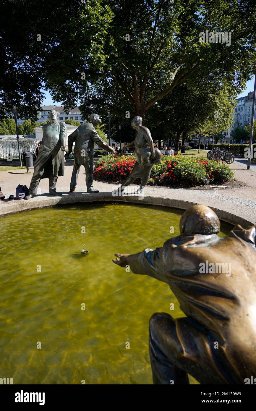 Germany, North Rhine-Westphalia, Aachen, Elisengarten, money fountain ...