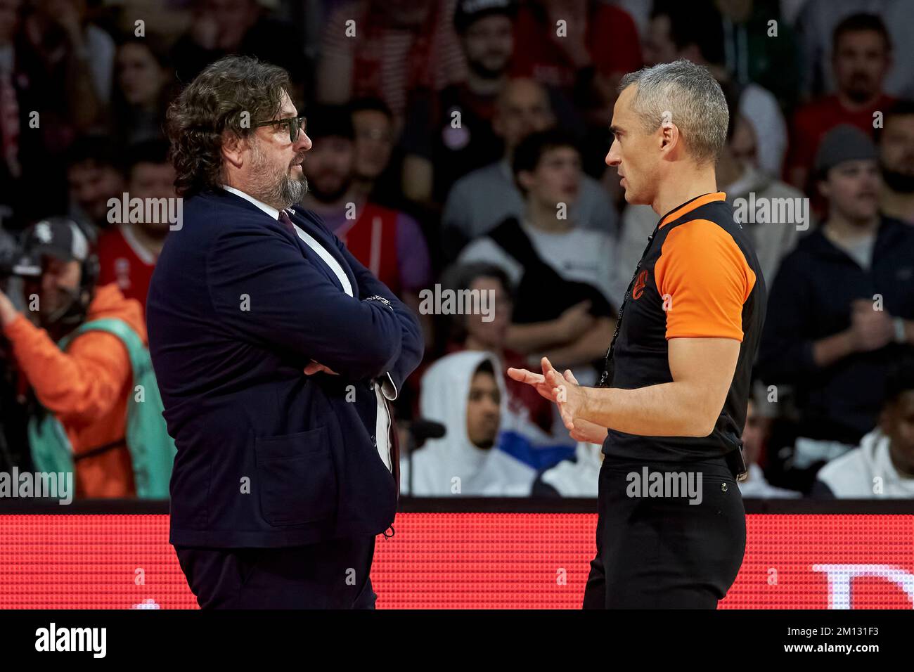 Petek saso fiba referee hi-res stock photography and images - Alamy