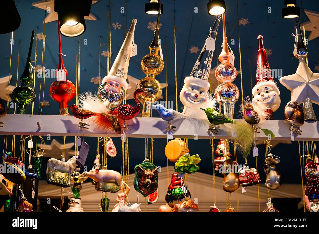 Christmas market at Marienplatz in Munich, Bavaria, Germany, Europe ...