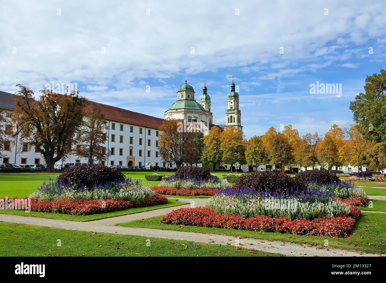 Basilica Sankt Lorenz in the city centre of Kempten. Kempten, Swabia ...
