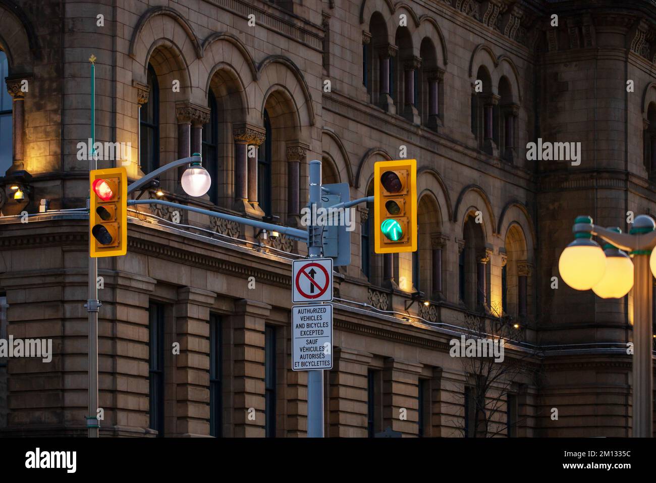 Privy council of canada hi-res stock photography and images - Alamy