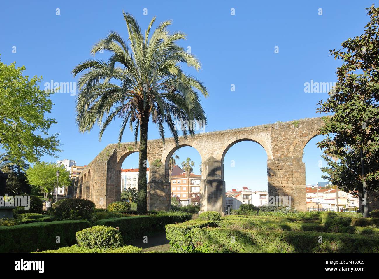 Acueducto de los arcos hi-res stock photography and images - Alamy