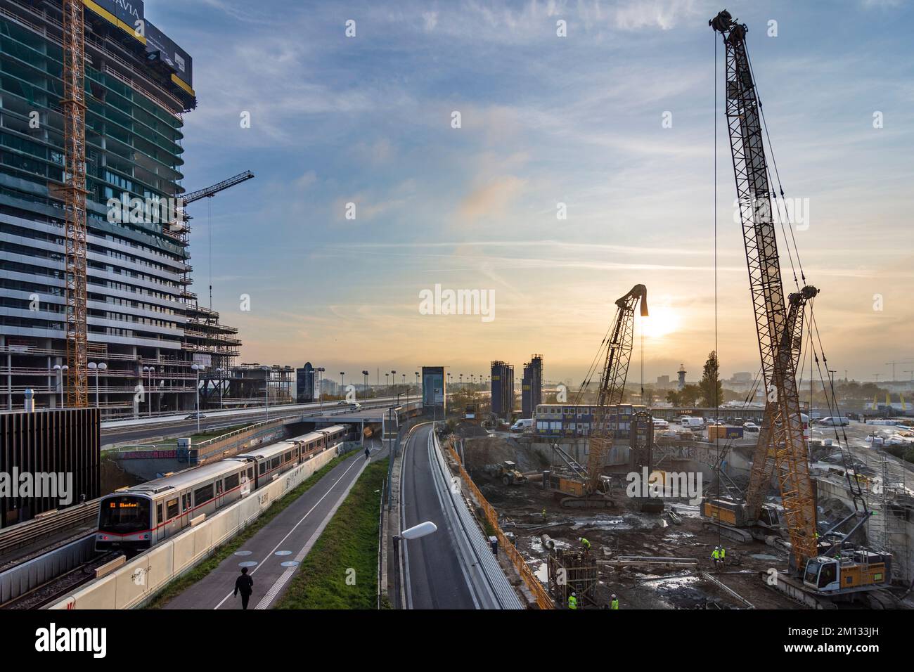 Vienna, excavation pit, backfilling of a diaphragm wall with concrete ...