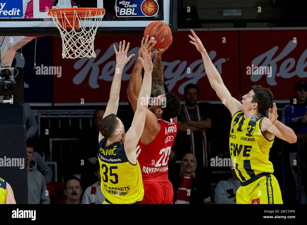 Pjanic alen ewe baskets oldenburg eweb35 hi-res stock photography and ...