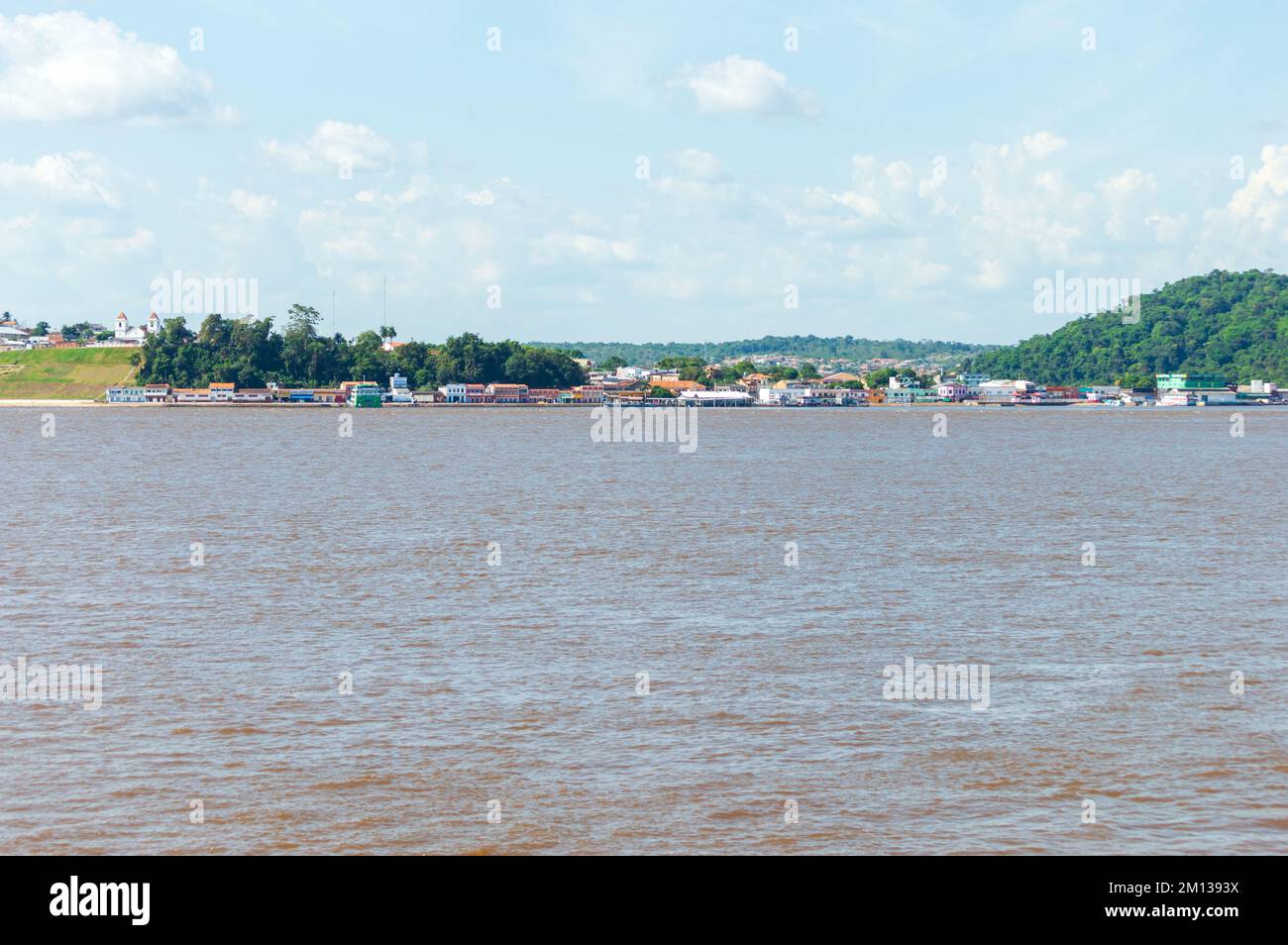 Small rural village on the river banks of Amazon river in Brazil Stock ...