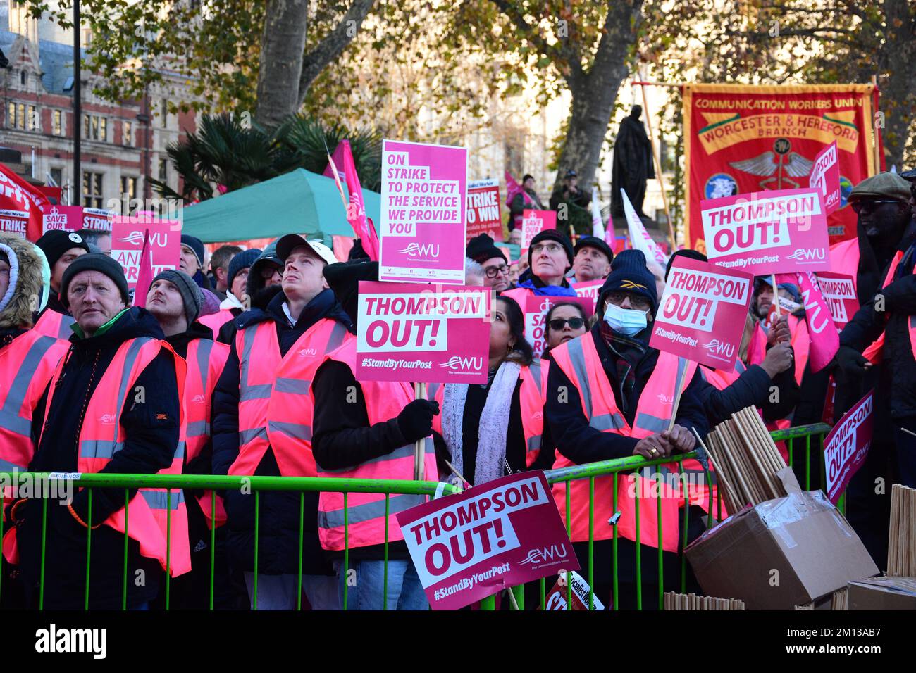 Royal Mail protest in London on 09 December 2022 Stock Photo - Alamy
