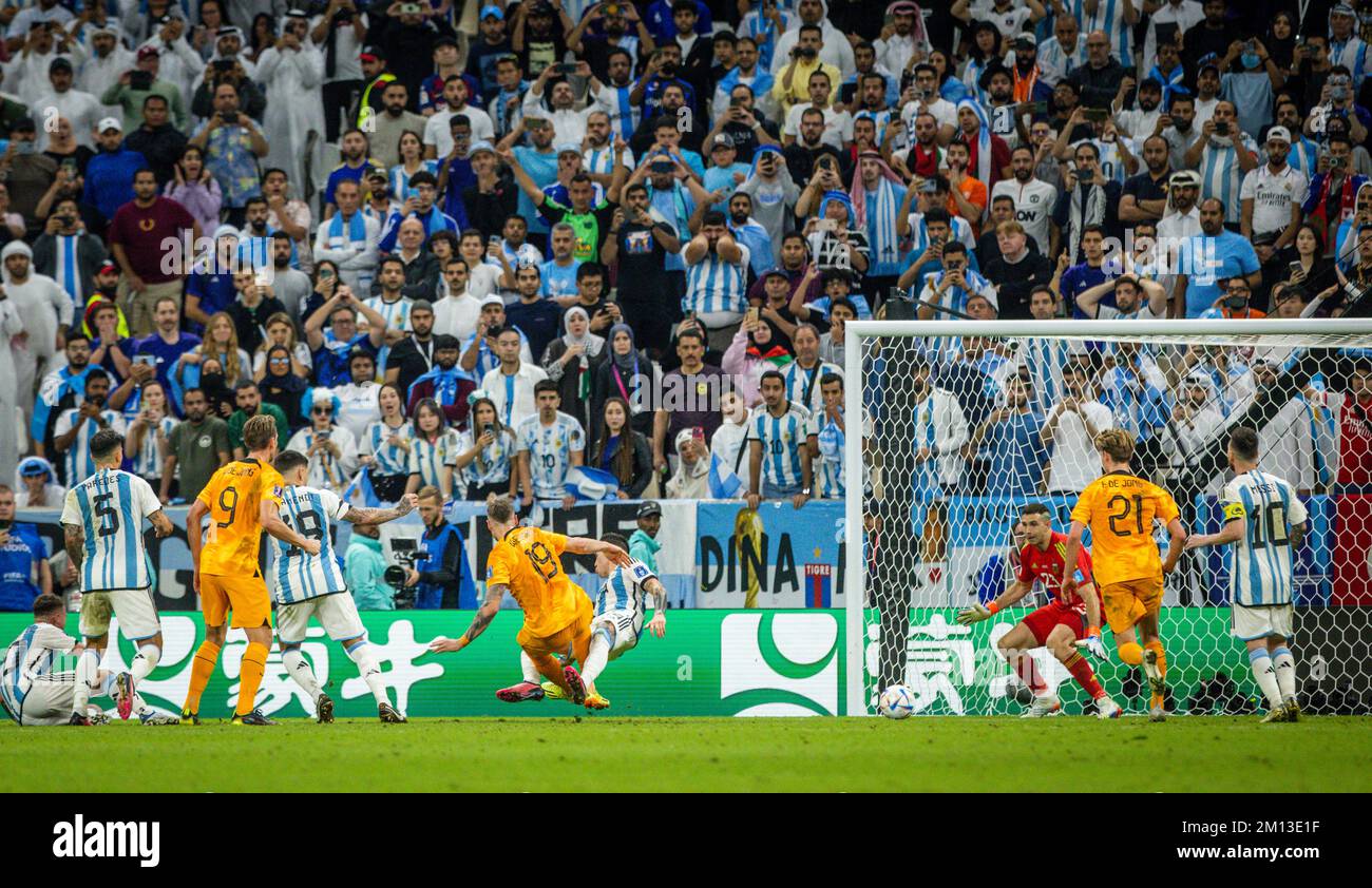 Doha, Qatar. 9th Dec, 2022. Goal to 2:2 by Wout Weghorst (Niederlande ...