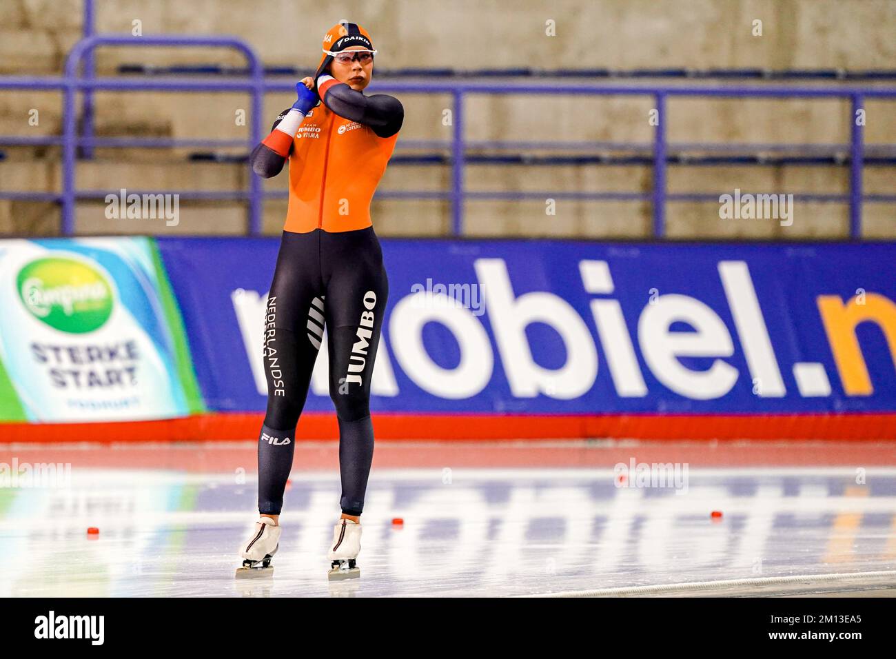 CALGARY, CANADA - DECEMBER 9: Jutta Leerdam of The Netherlands before ...