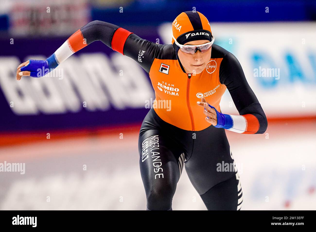 CALGARY, CANADA - DECEMBER 9: Jutta Leerdam of The Netherlands ...