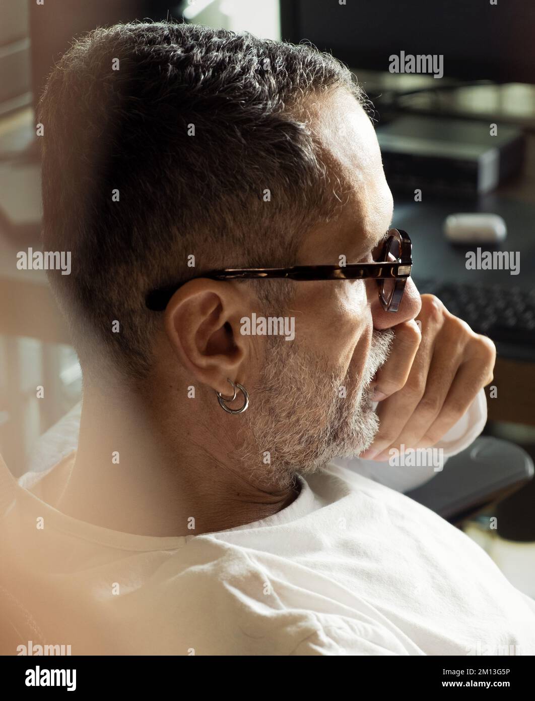 Portrait of middle age man Stock Photo - Alamy