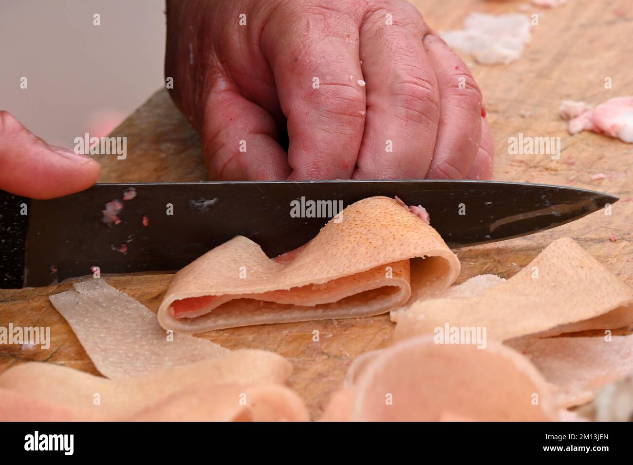 Pig cutting hi-res stock photography and images - Alamy