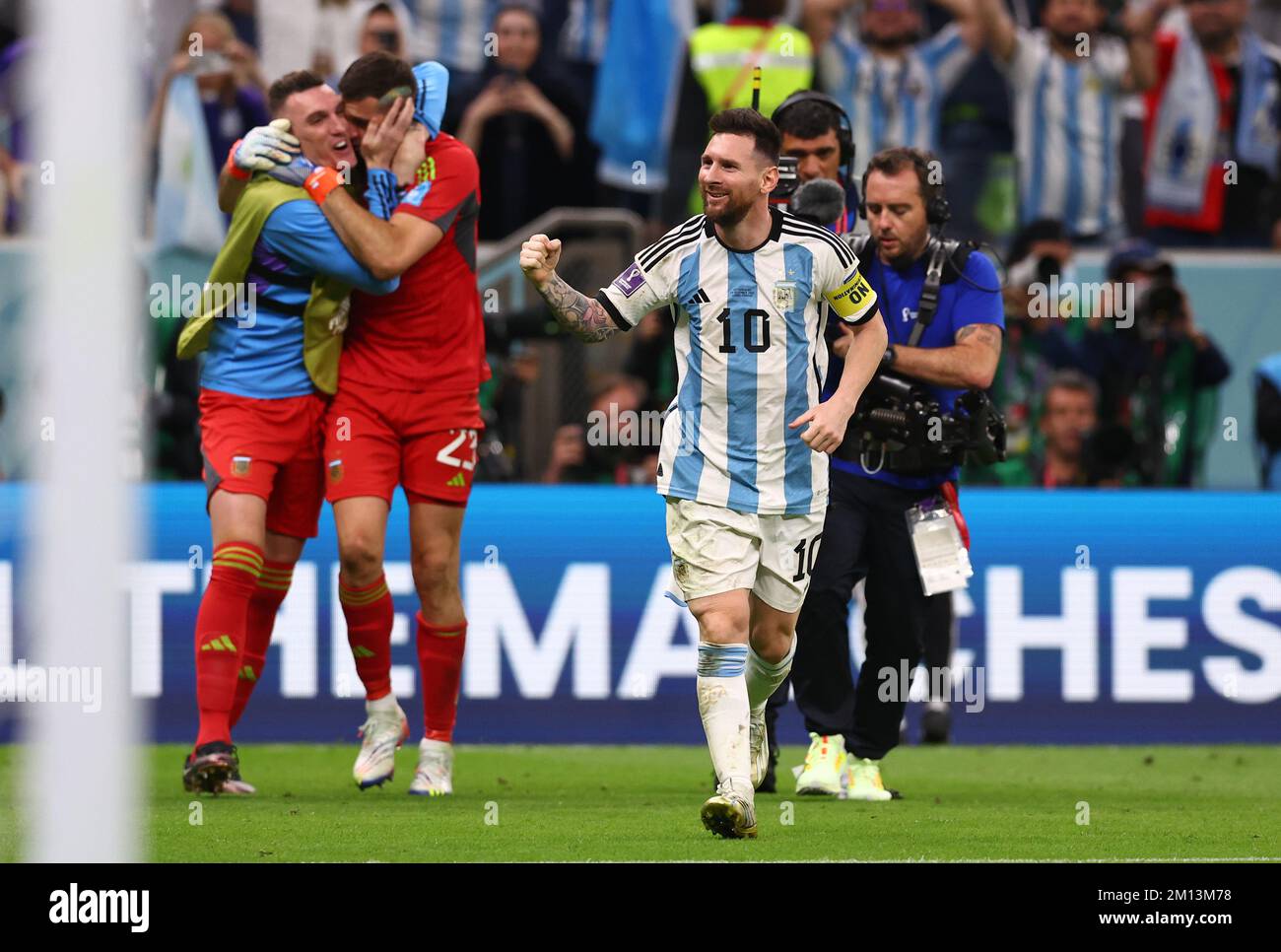 Lionel messi world cup win hi-res stock photography and images - Alamy