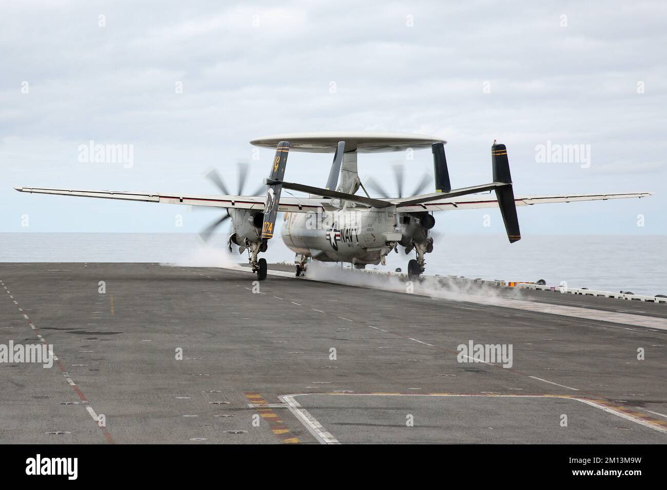 221201-N-DN347-1052 PACIFIC OCEAN (Dec. 1, 2022) An E-2D Hawkeye ...
