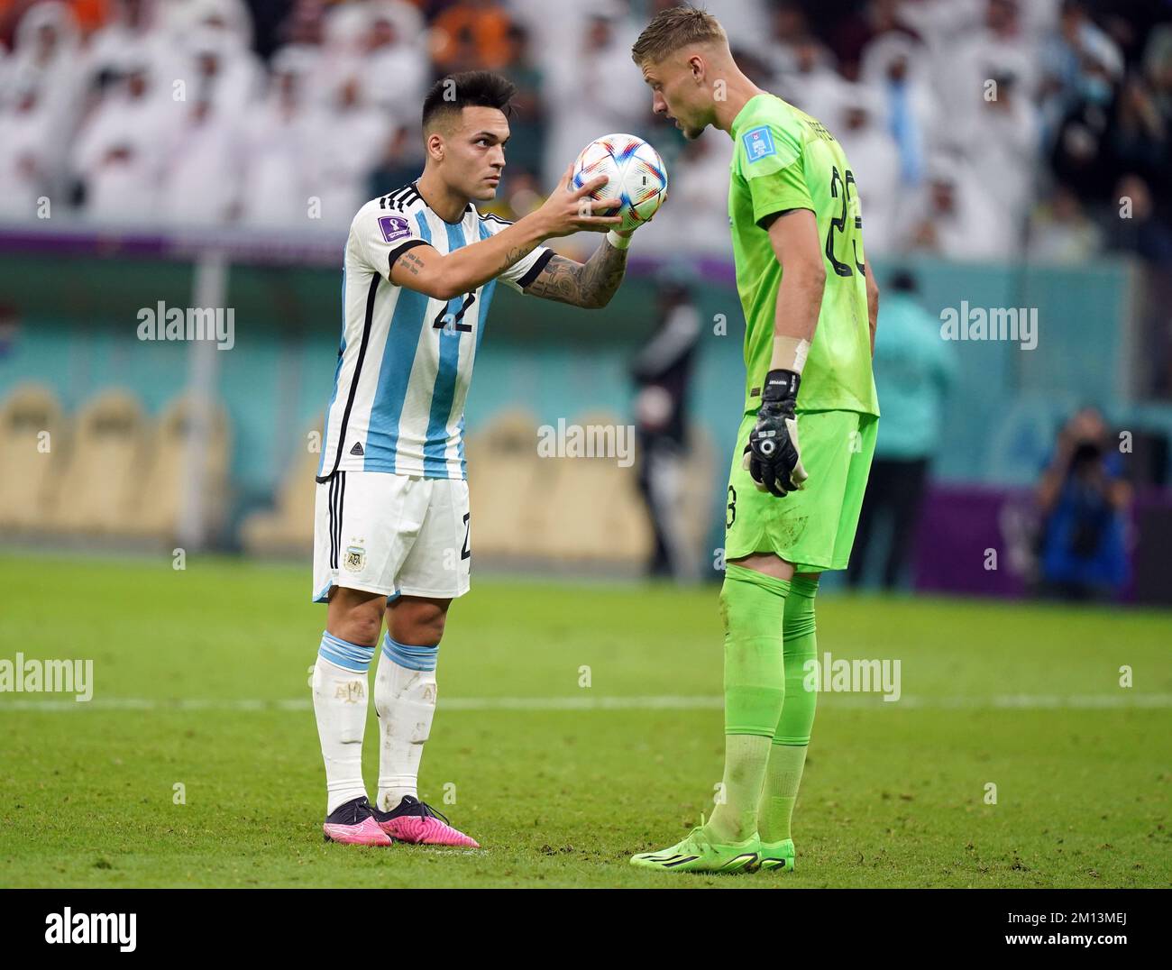 Argentina's Lautaro Martinez and Netherlands goalkeeper Andries Noppert ...