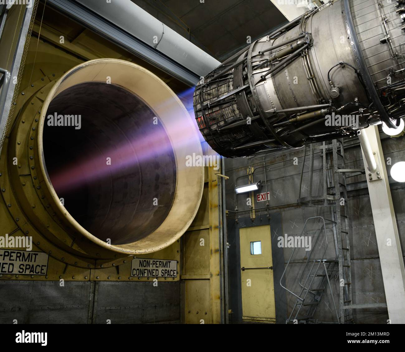 F101 engine hi-res stock photography and images - Alamy