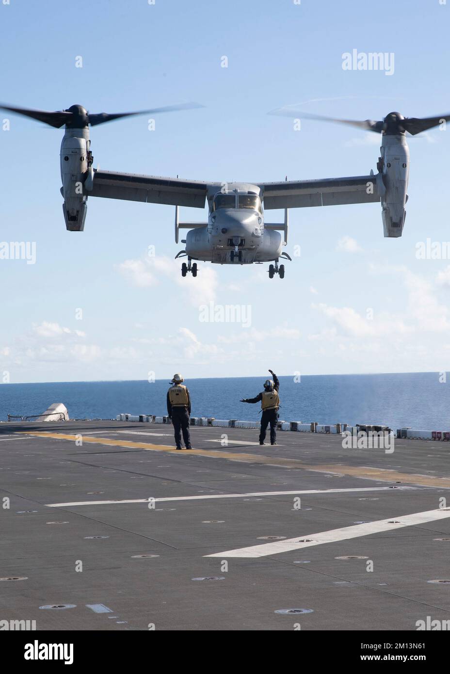 Amphibious aircraft carrier hi-res stock photography and images - Alamy