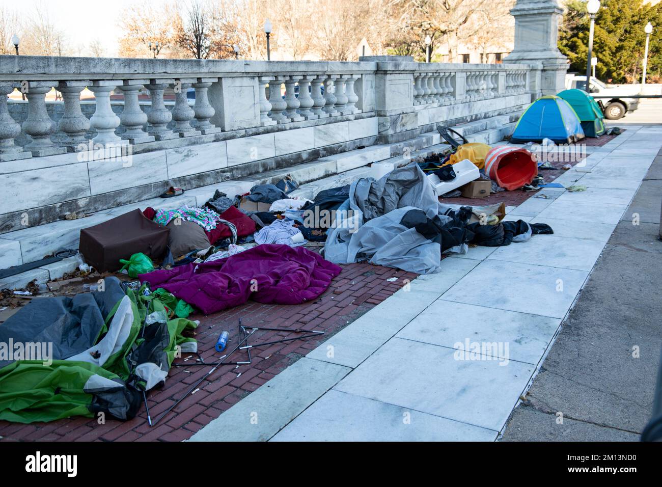 Homeless encampmment hi-res stock photography and images - Alamy