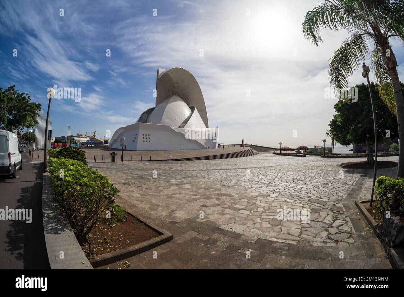The modern symbol of the city is the Arts complex Auditorio de Tenerife ...