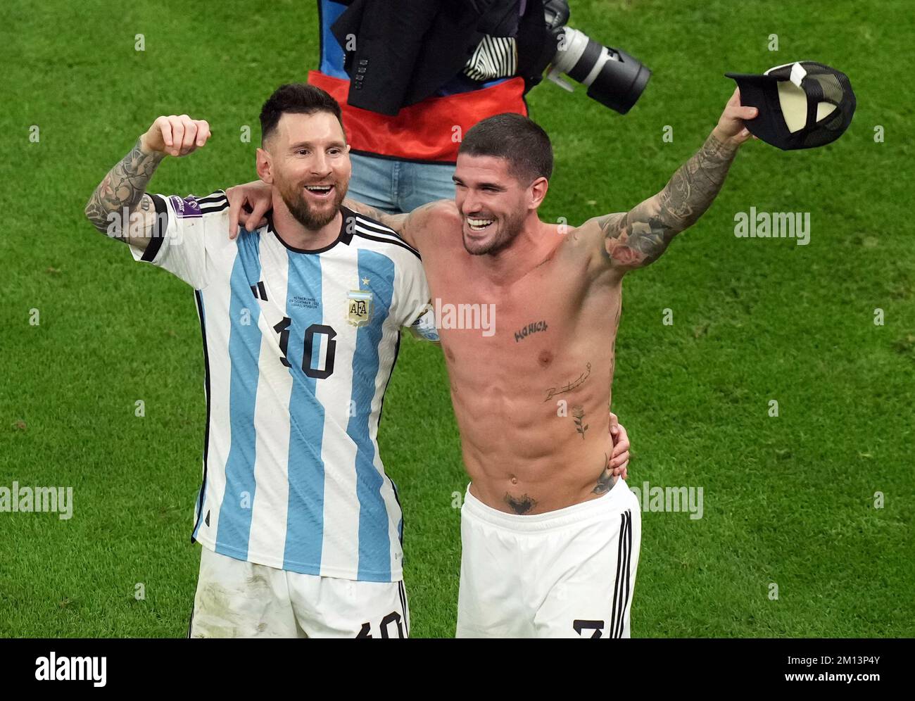 Argentina's Lionel Messi and Rodrigo De Paul celebrate their sides ...