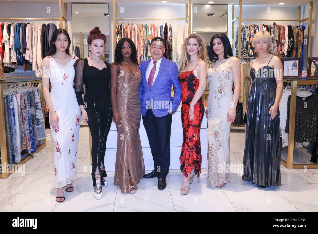 Rancho Cucamonga, California, USA. 6th December, 2022. Fashion models ...