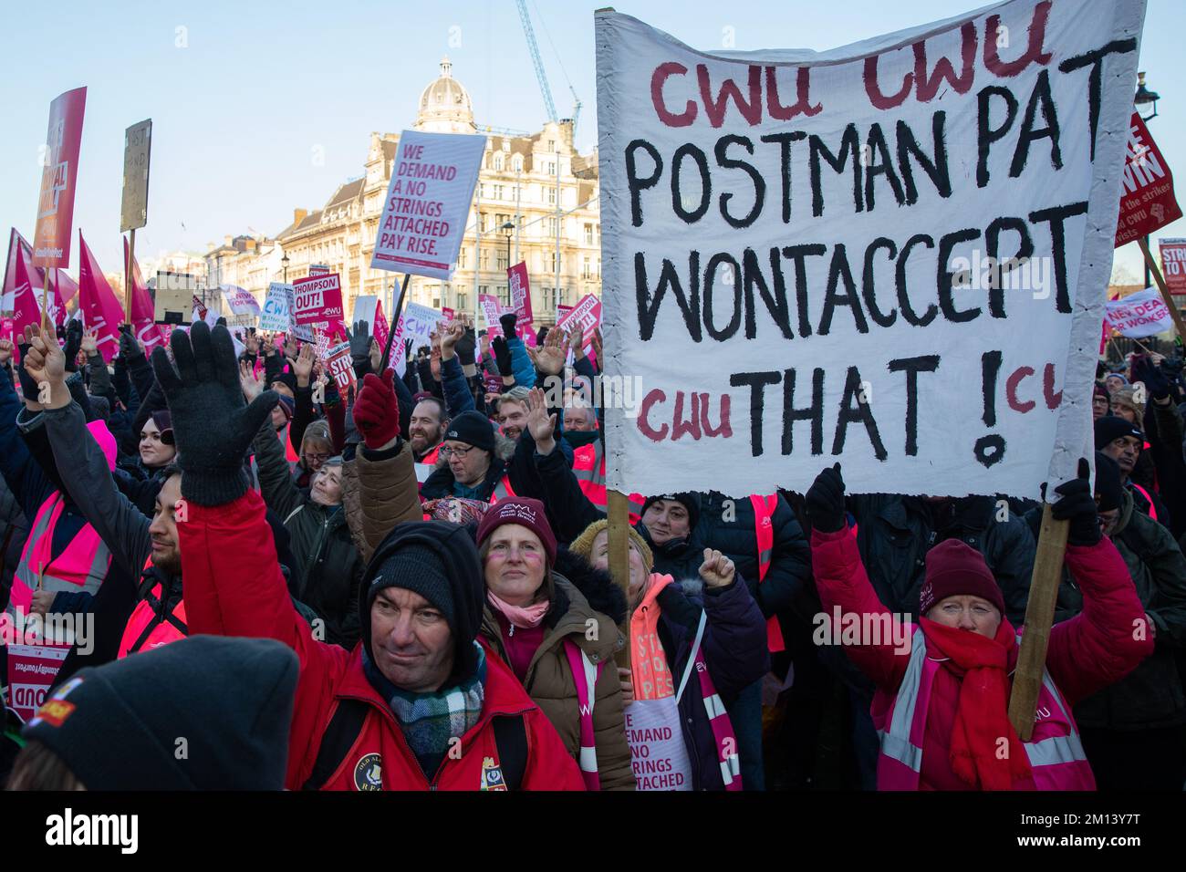 London, UK. 9th December, 2022. Thousands of postal workers from the ...
