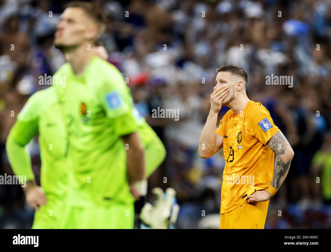 Al Daayen, Qatar. 09th Dec, 2022. AL DAAYEN - (lr) Holland goalkeeper ...
