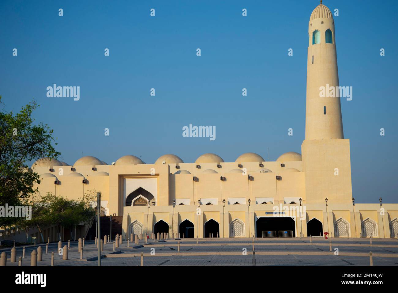 Imam Muhammad bin Abdul Wahhab Mosque - Doha - Qatar Stock Photo - Alamy