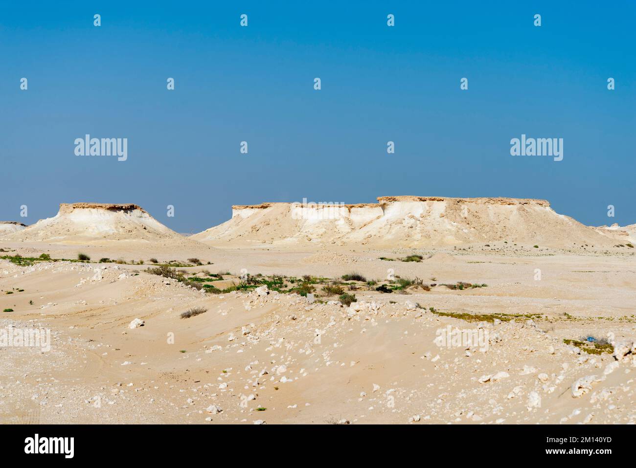 Zekreet Rock Formation - Qatar Stock Photo - Alamy