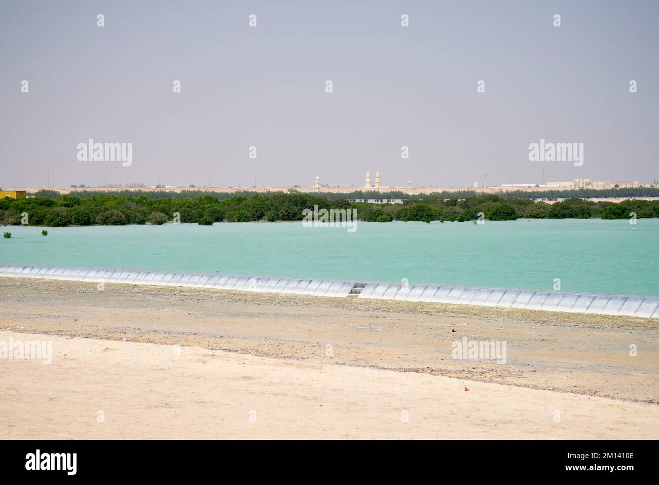 Beach on Persian Gulf - Qatar Stock Photo - Alamy