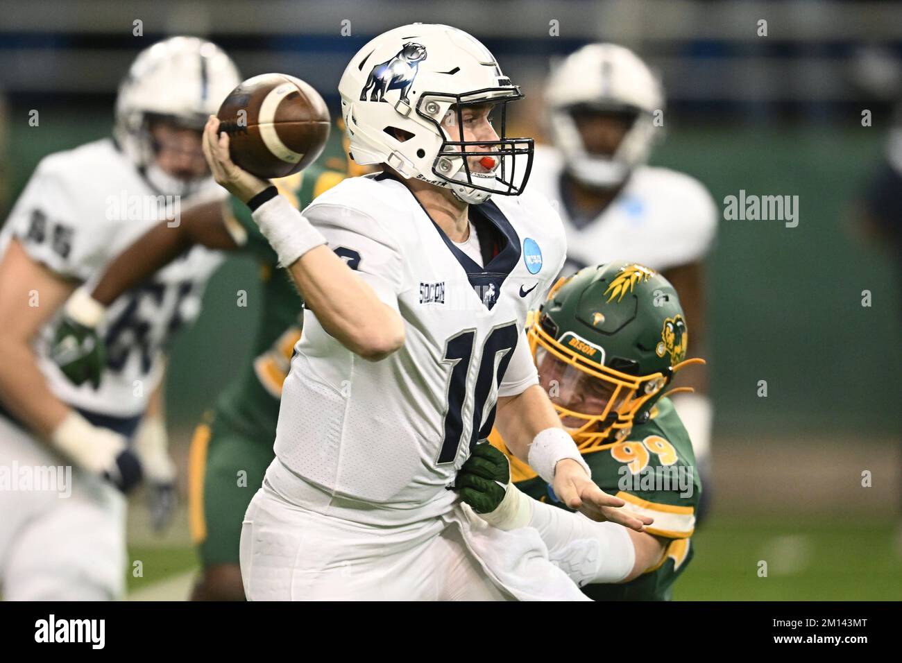 Fargodome hi-res stock photography and images - Alamy