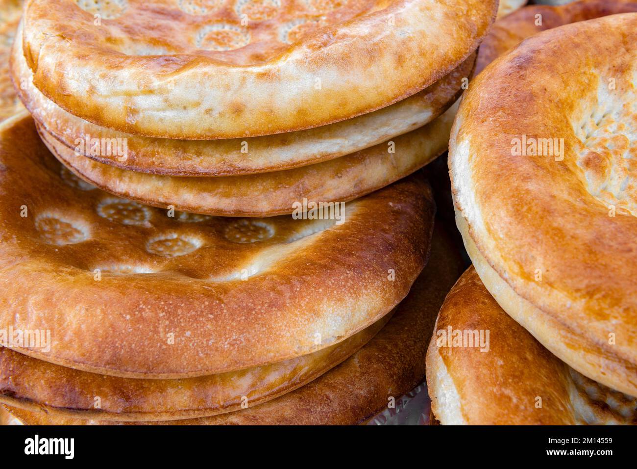 Traditional uzbek obi-non bread close up Stock Photo - Alamy