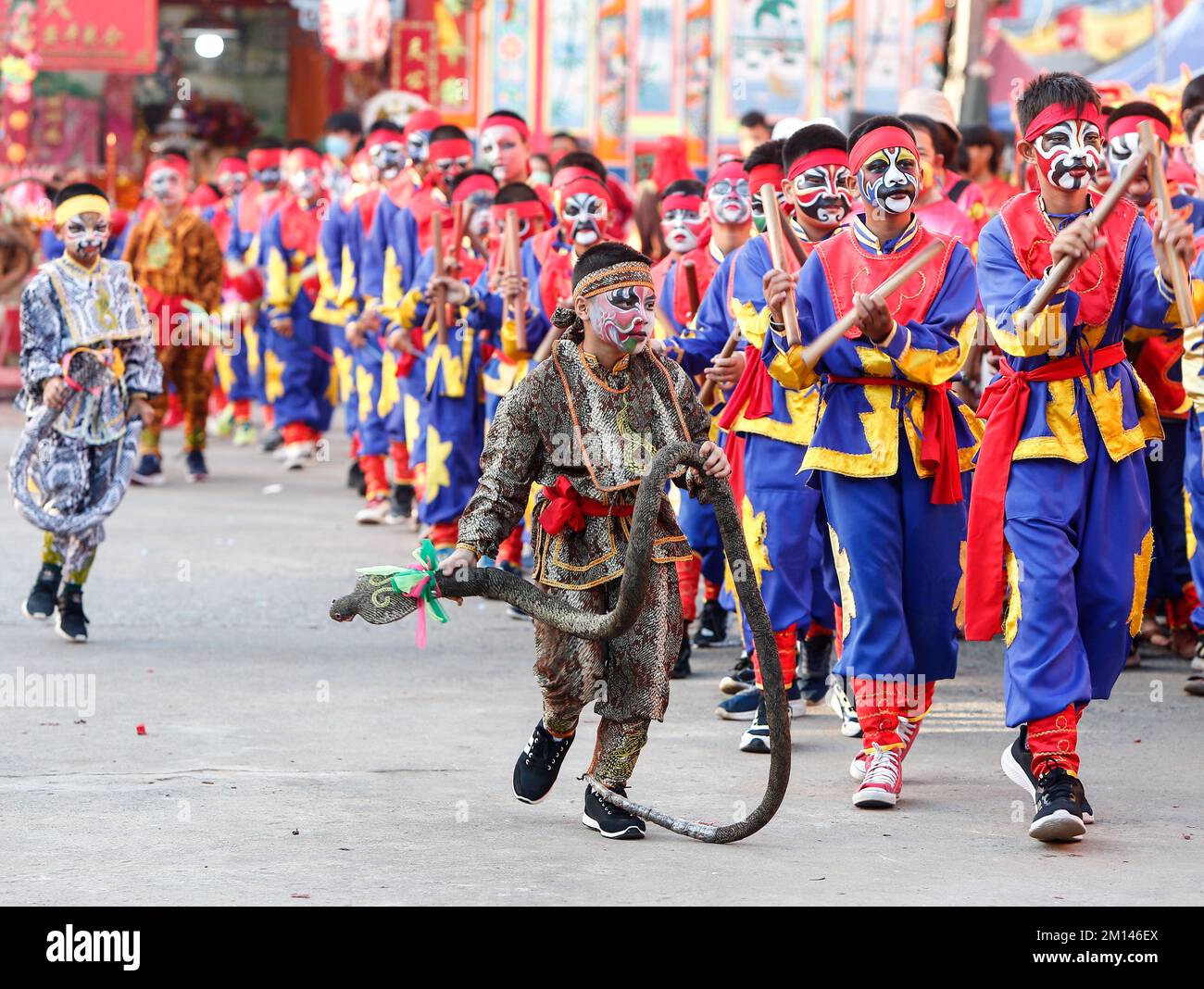 Performers in costumes and painted faces perform in 108 the great dance ...