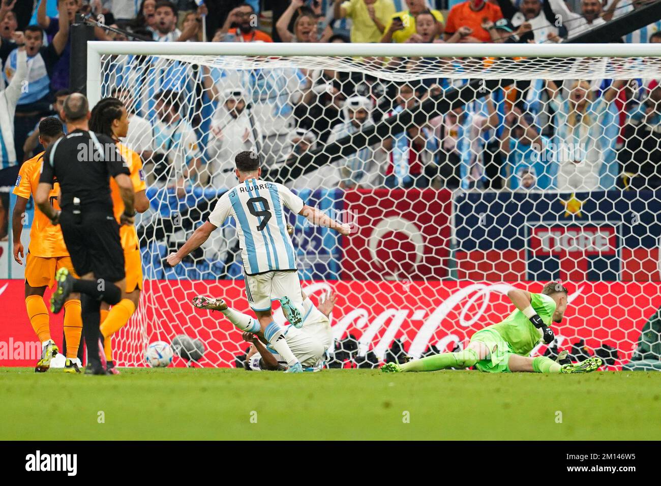 LUSAIL, QATAR - DECEMBER 9: Nahuel Molina of Argentina scores a goal ...