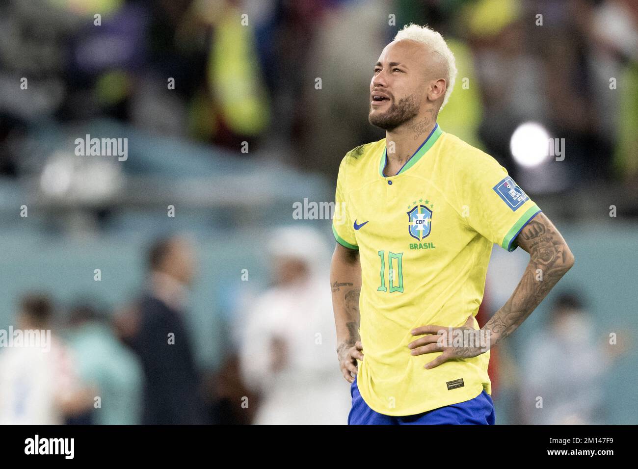 Neymar crying hi-res stock photography and images - Alamy