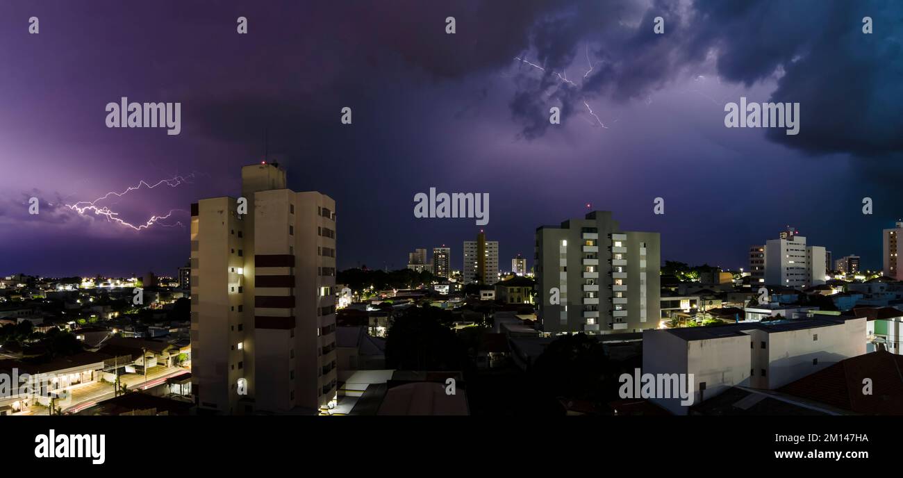 Marilia, Sao Paulo, Brazil. December 09, 2022 Rain clouds loaded with ...
