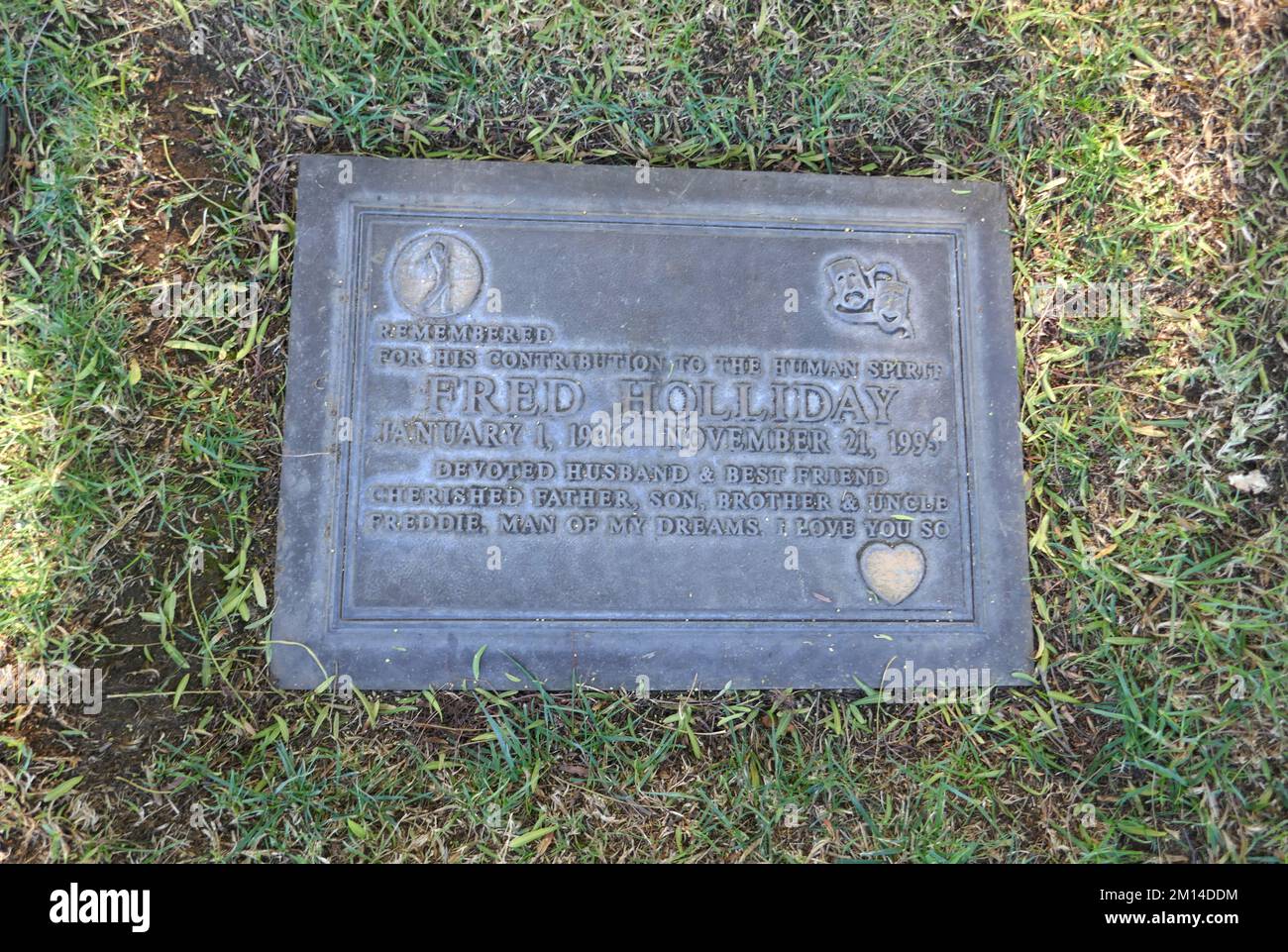 Los Angeles, California, USA 8th December 2022 Actor Fred Holliday's Grave in Gardens of ...