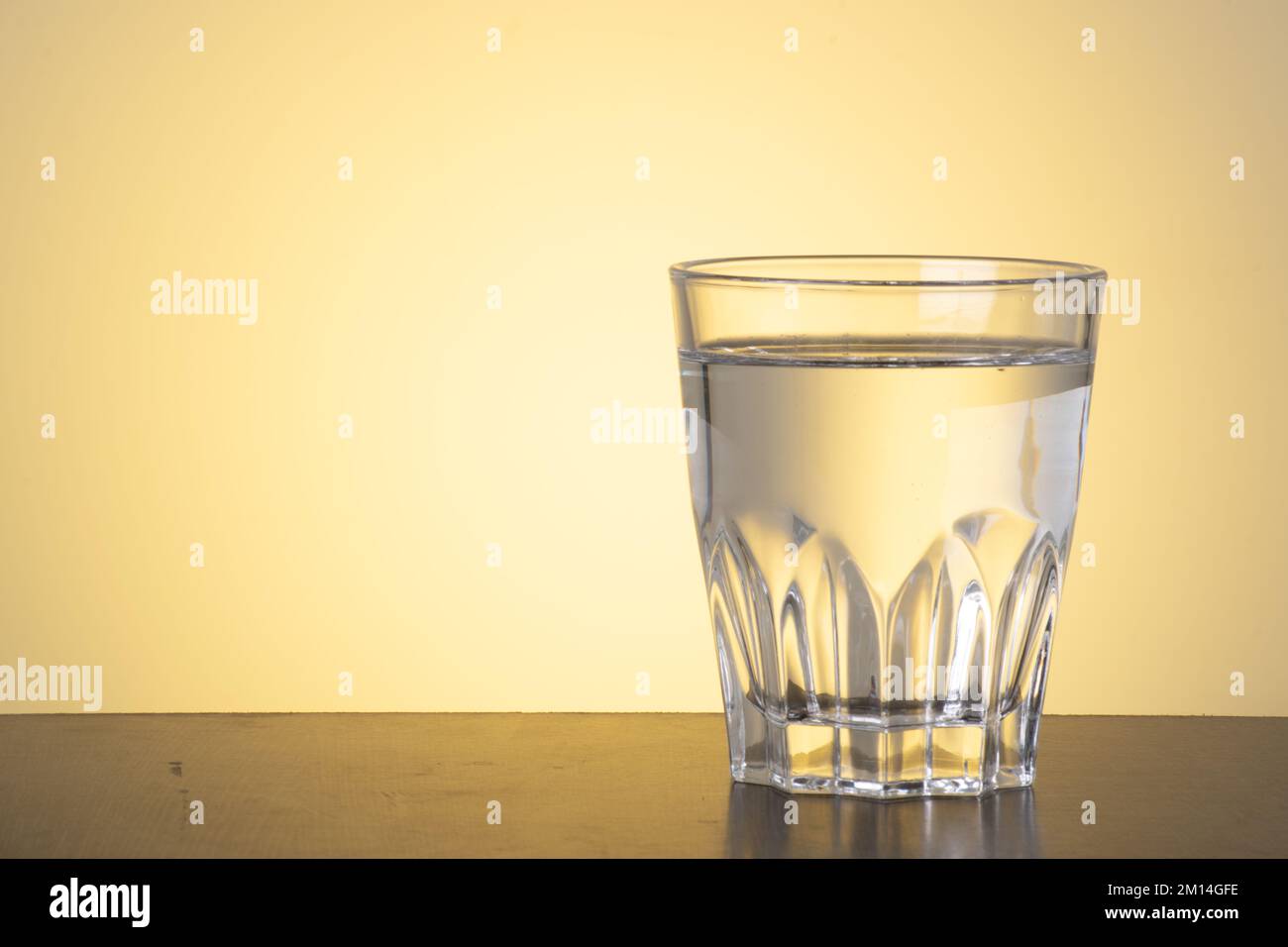 Water in transparent glass hi-res stock photography and images - Alamy