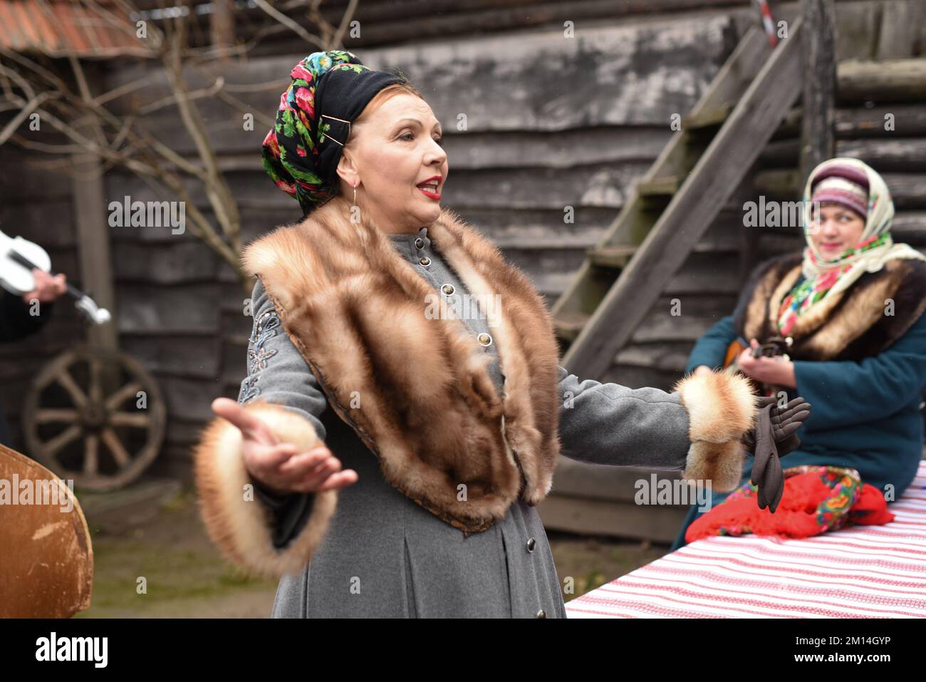 Lead a round dance hi-res stock photography and images - Alamy