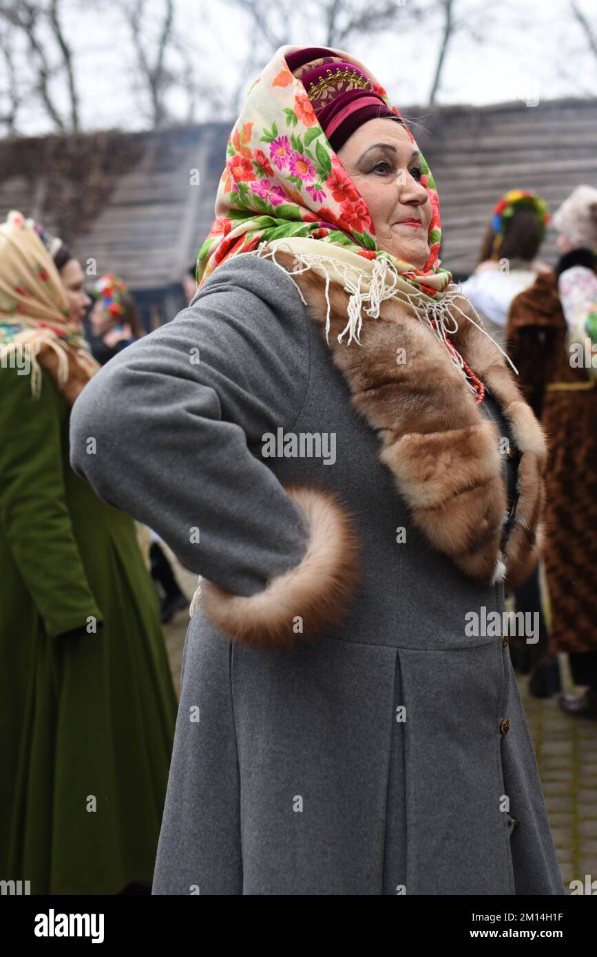 Lead a round dance hi-res stock photography and images - Alamy