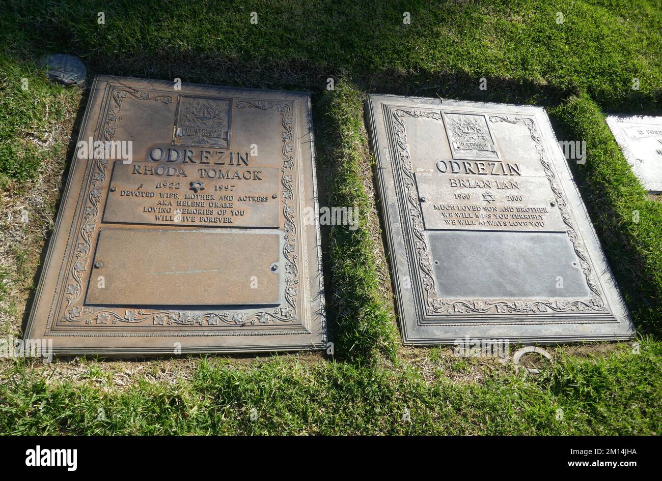 Los Angeles, California, USA 8th December 2022 Actress Helene Drake's ...