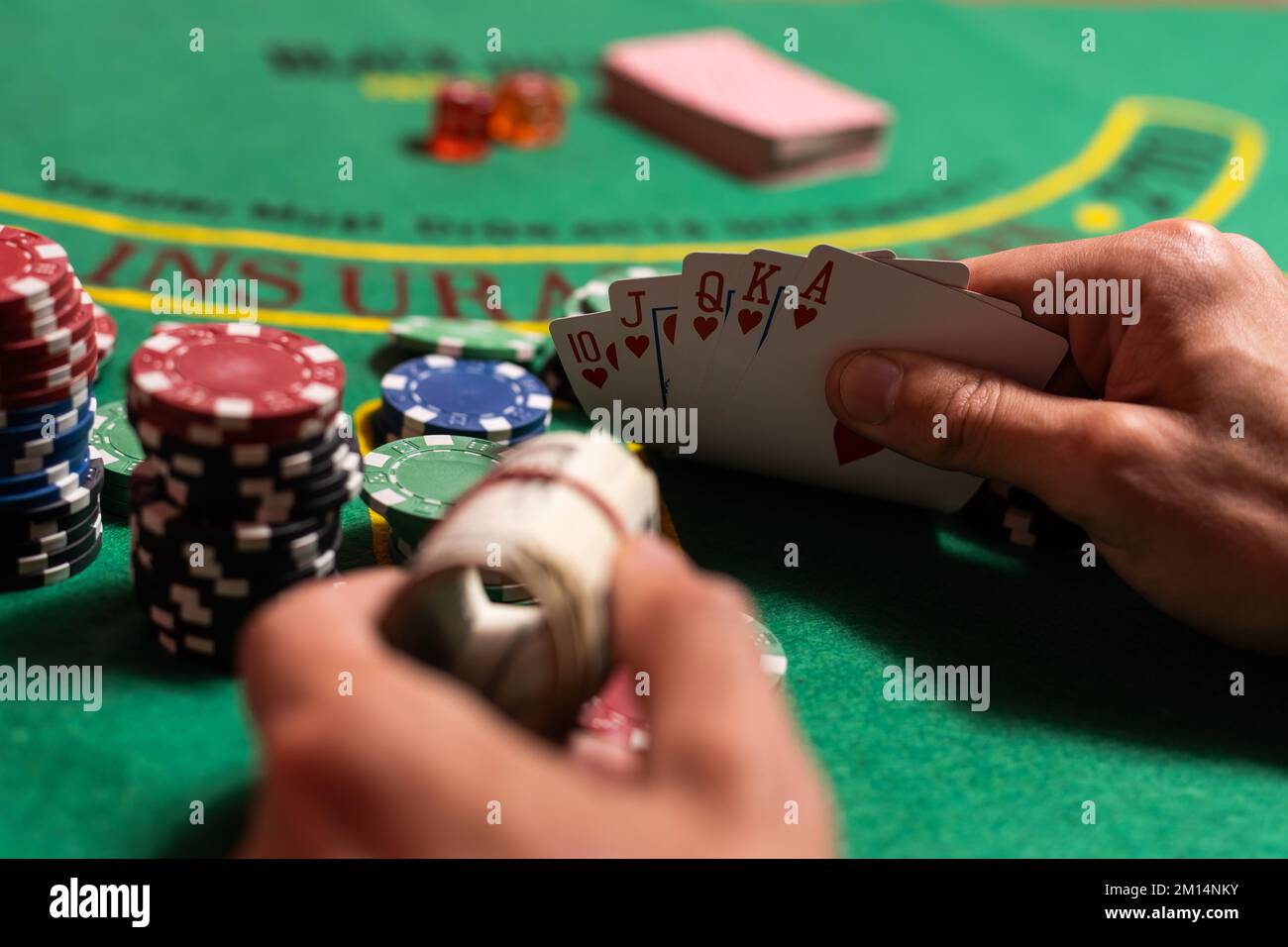 Peeking cards hi-res stock photography and images - Alamy