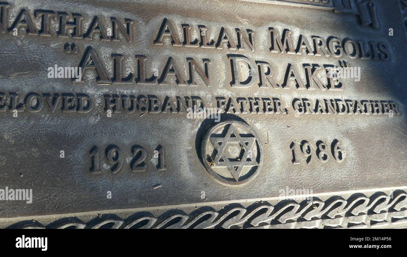 Los Angeles, California, USA 8th December 2022 Actor Allan Drake's ...