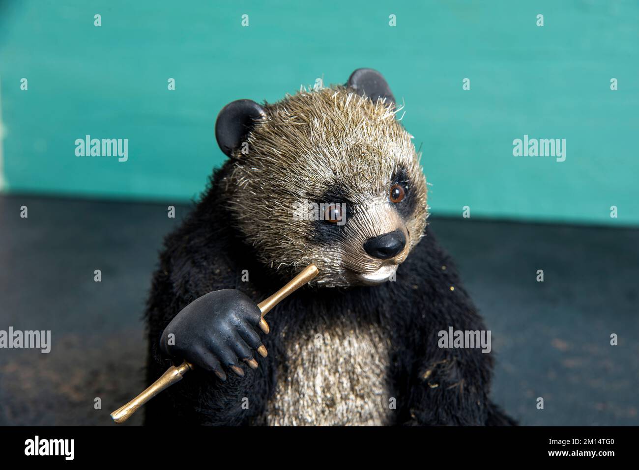 Panda figure hi-res stock photography and images - Alamy