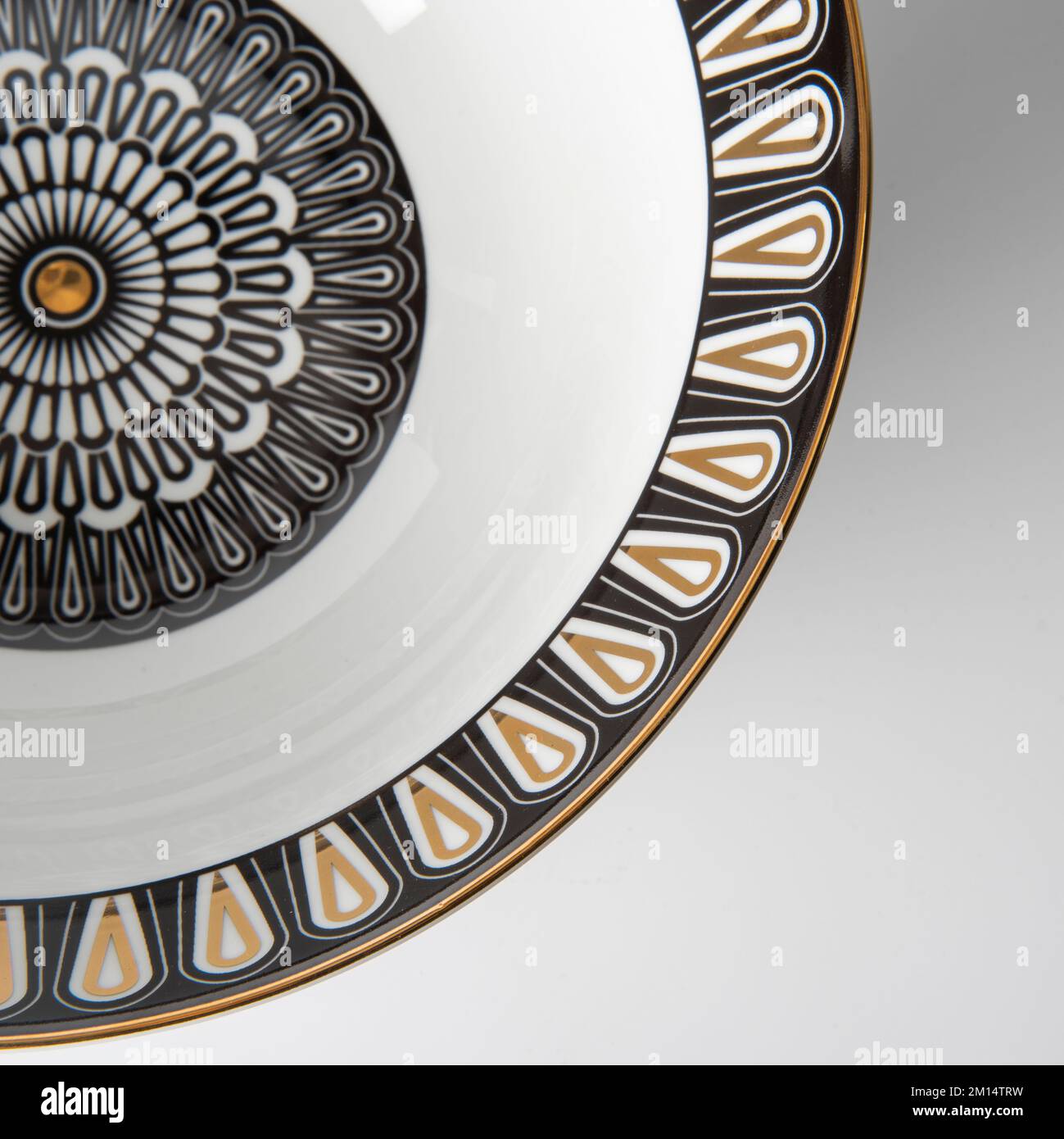 oriental designed luxury dinner plate Stock Photo - Alamy